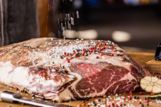 L.G. Smith's Steak & Chop House - Aruba Restaurant